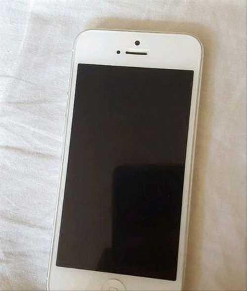 iPhone 5 16gb белый