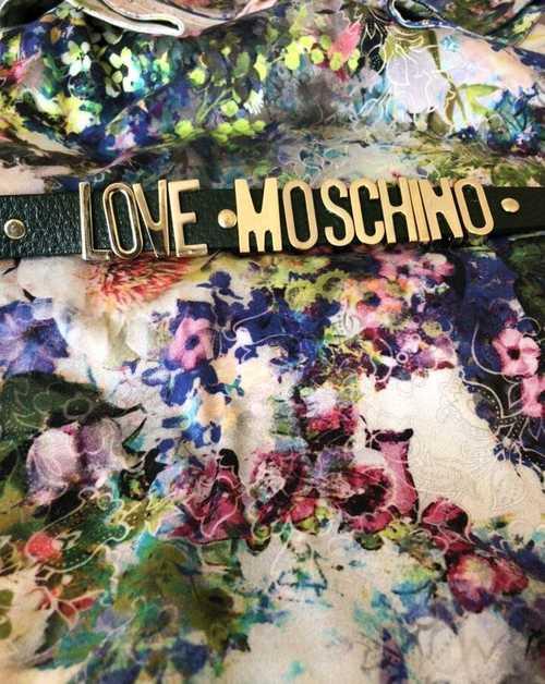 Love moschino
