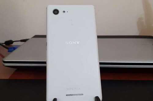 Телефон Sony xperia E 5