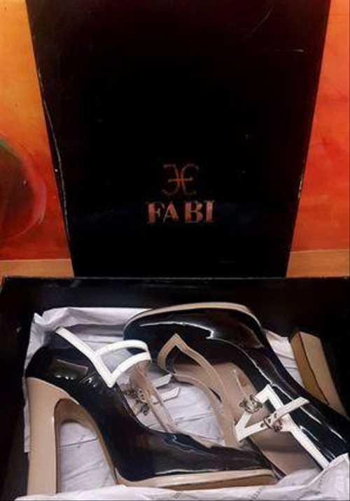 Туфли лаковые Fabi