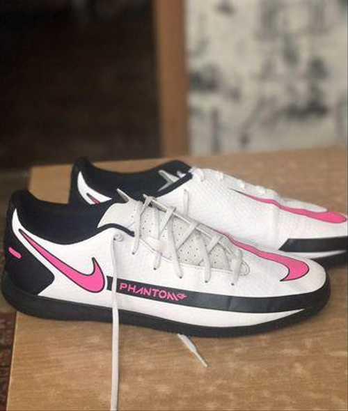 Бутсы nike phantom