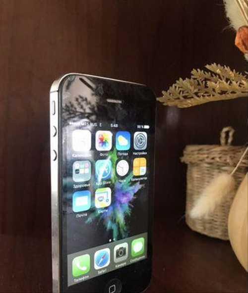 Телефон iPhone4s 32gb
