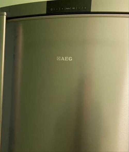 Холодильник AEG Santo