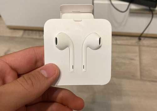 Наушники earpods новые