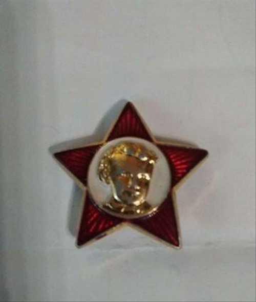 Значок октябренка СССР