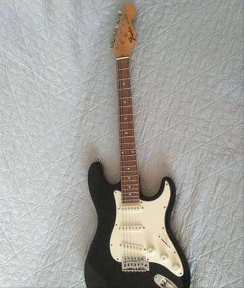 Электрогитара Fender