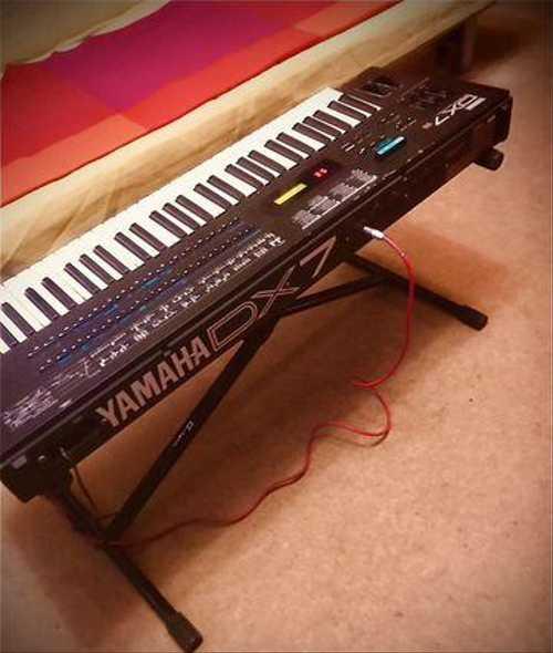 Синтизатор Синтезатор Yamaha DX7s