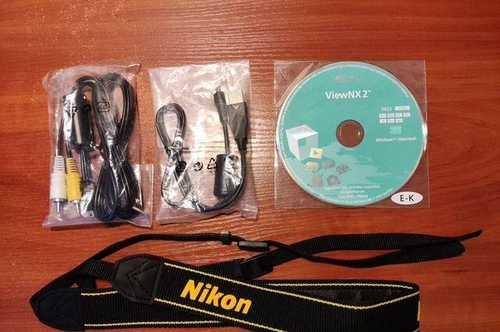 Наплечный ремень и USB от Nikon D3300