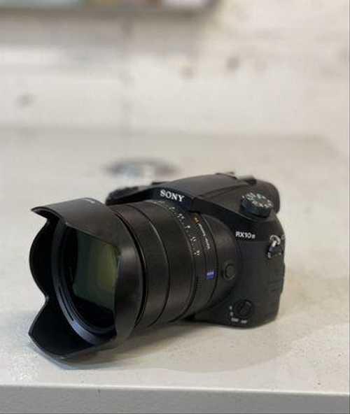 Фотоаппарат Sony DSC-RX10M3