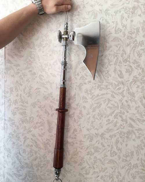 Декоративный топор