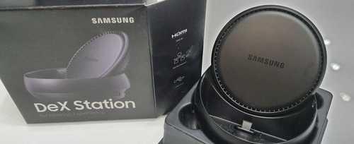Док станция Samsung DeX Station EE-MG950