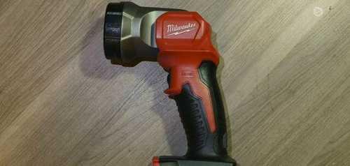 Новый фонарь Milwaukee 2735-20 (160Лм