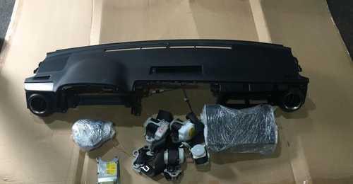 Торпедо безопасность Toyota RAV4 2018