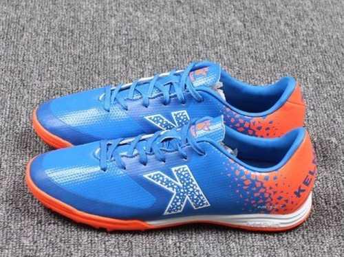 Kelme футбольные бутсы
