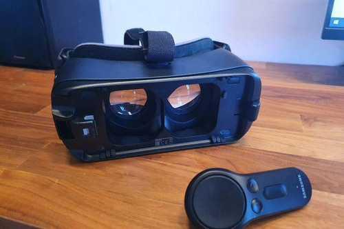 Samsung Gear VR SM-R325 с контроллером Москва | Мобильные телефоны ...
