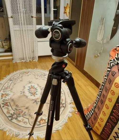 Штатив Manfrotto 190xprob c головой 804RC2