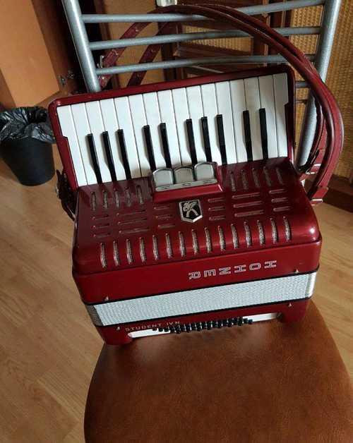Аккордеон 1/2 Hohner