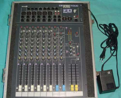 Микшерный пульт Soundcraft SpiritFolio F1 14.2 UK