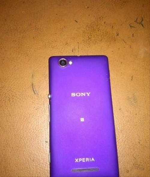 Телефон Sony Xperia М C1905