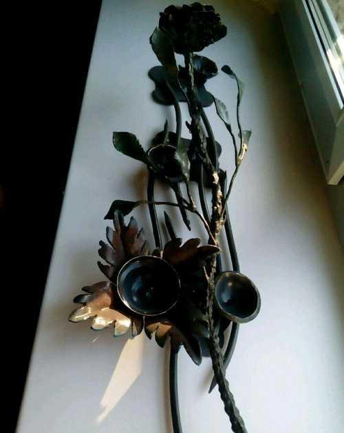 Продаю кованную розу