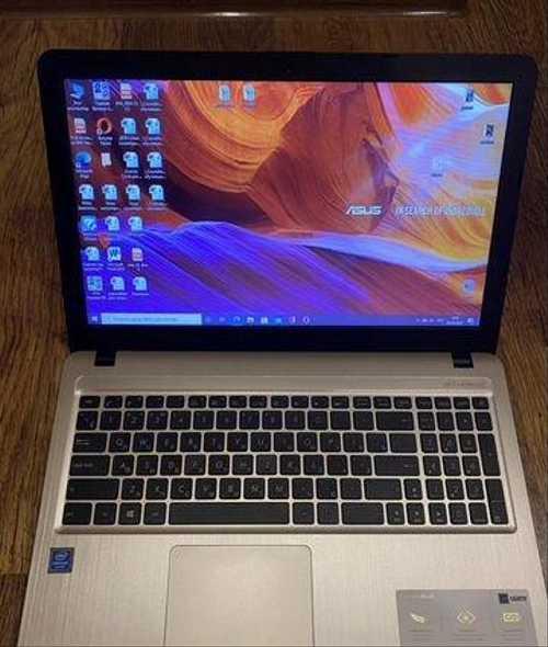 Asus vivobook 15