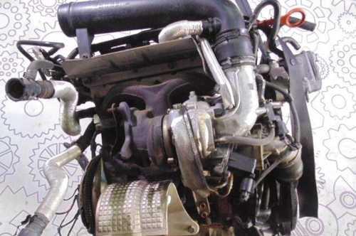 Двигатель Фольксваген Пассат 2.0 бензин инжектор. CAWB двигатель. Двигатель CCCT 2.0 Фольксваген Пассат слева. Фольксваген Пассат фото движка в сборе.