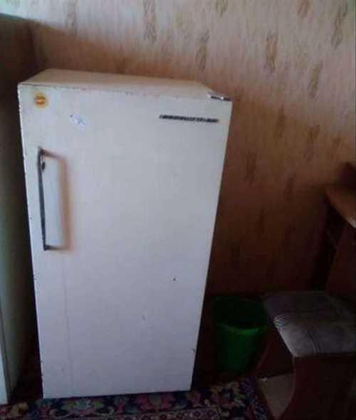 Нерабочий холодильник