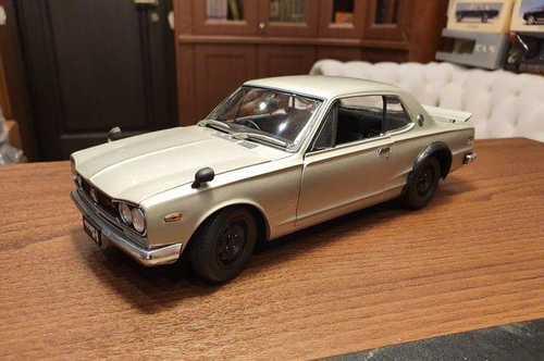 1:18 Kyosho Nissan Skyline 2000 GT-R (kpgc 10)