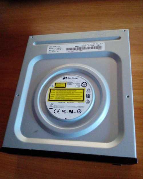 Привод DVD-ROM LG DH18NS61