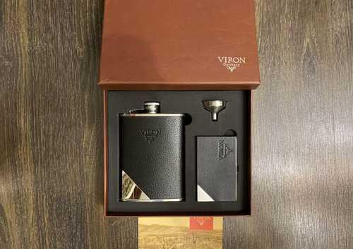Подарочный набор : фляжка 8oz, воронка, визитница