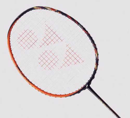 Ракетка для бадминтона Yonex astrox 99