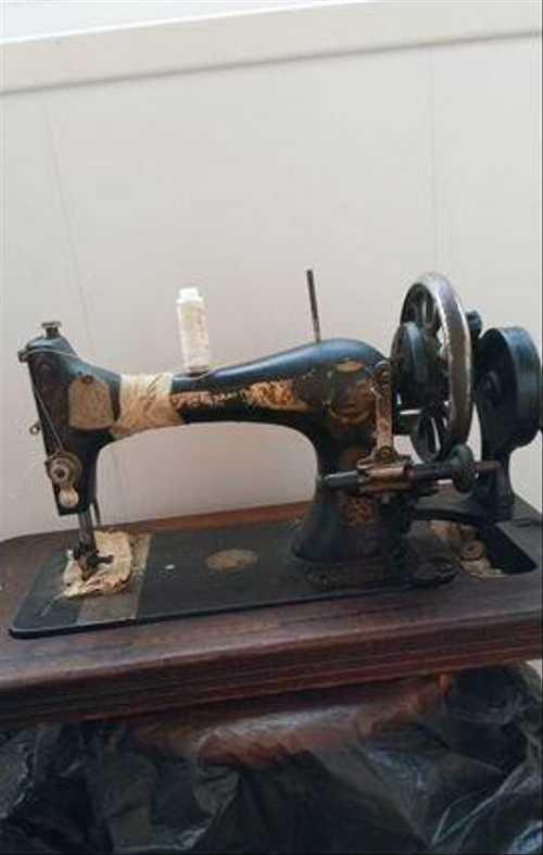 Швейная машинка Аfrana 1892 год