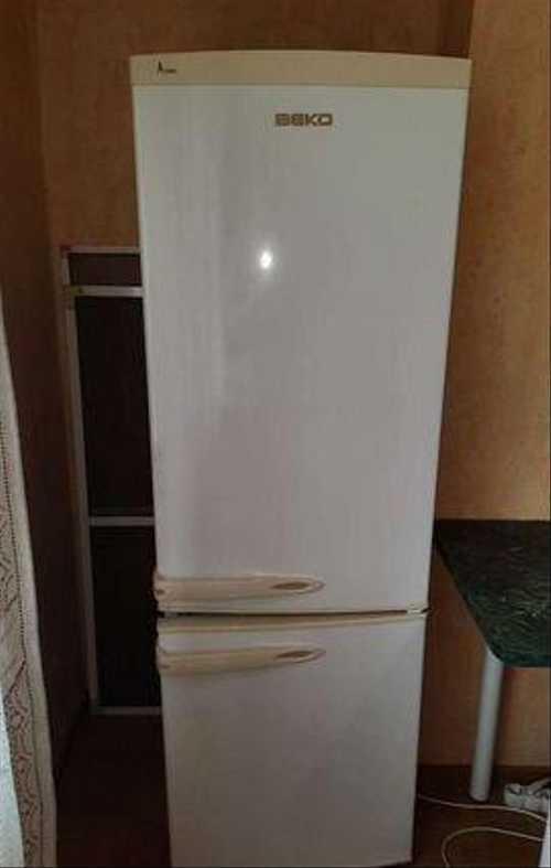 Холодильник Веко бу