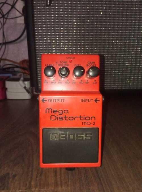 Педаль Boss Mega Distortion MD-2