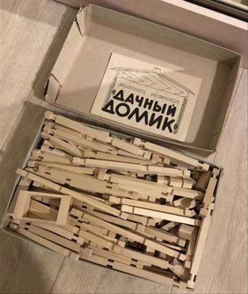 Игрушка деревянный домик