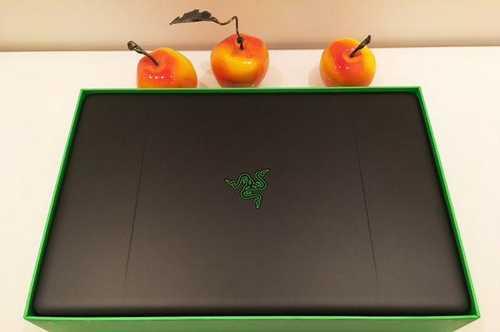 Ноутбук Razer Blade PRO 17.3" 4K 7820HK 1080 2Tb