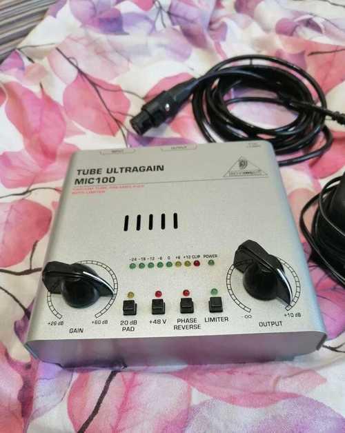 Ламповый усилитель Behringer tube ultragain mic 10