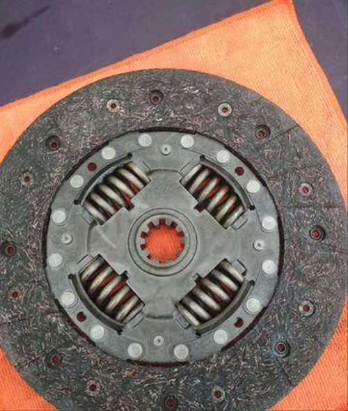 Диск сцепления Sachs умз 4216