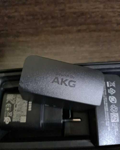 Наушники AKG USB-C от Galaxy s20