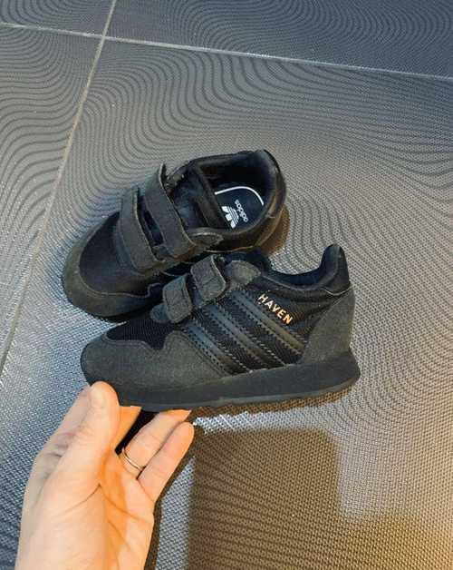 Кроссовки adidas haven