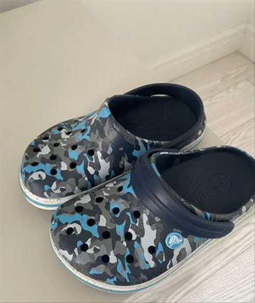 Crocs j2