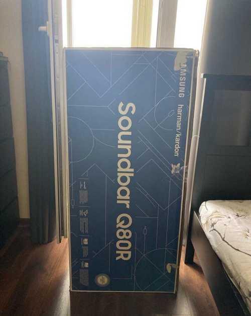Коробка от саундбара Samsung HW-Q80R