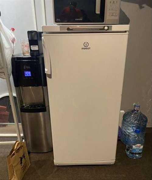 Холодильник indesit sd125.002