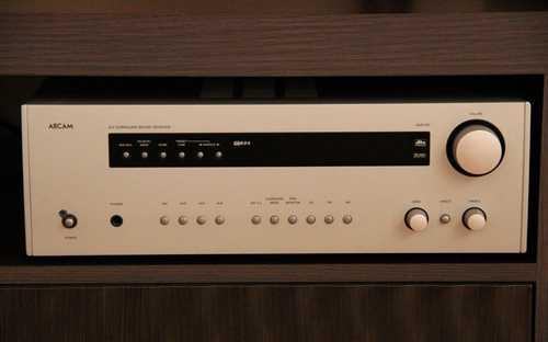 Arcam DiVA AVR100 Silver