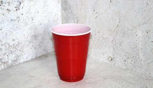 Европейские красные пластиковые стаканы RED CUP