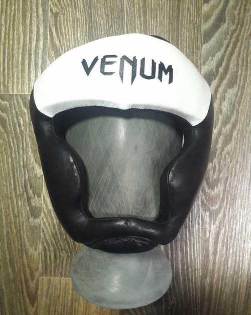 Боксёрский шлем Venum