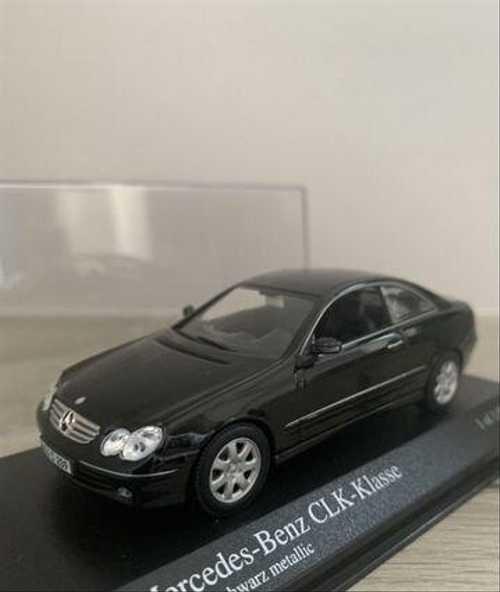 Mercedes-Benz CLK-class 2001 Black (масштаб 1:43)
