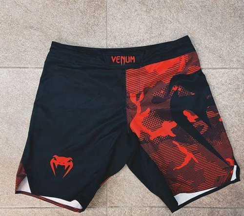 Шорты Venum Light 3.0 Urban Camo Red