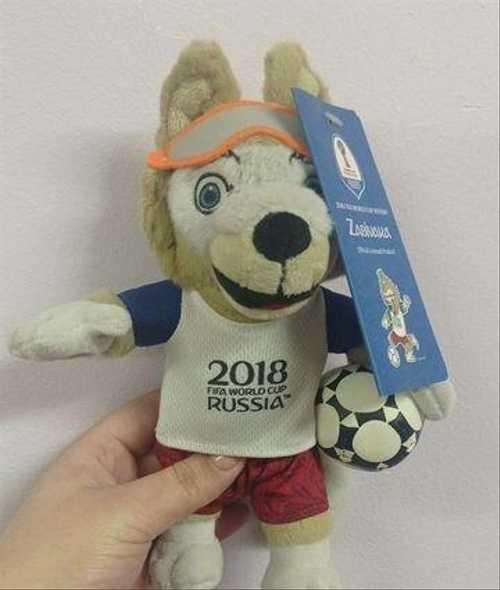 Волк забивака 21 см Fifa 2018