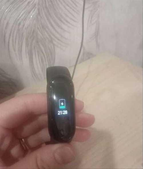 Умный браслет Xiaomi Mi Band 5